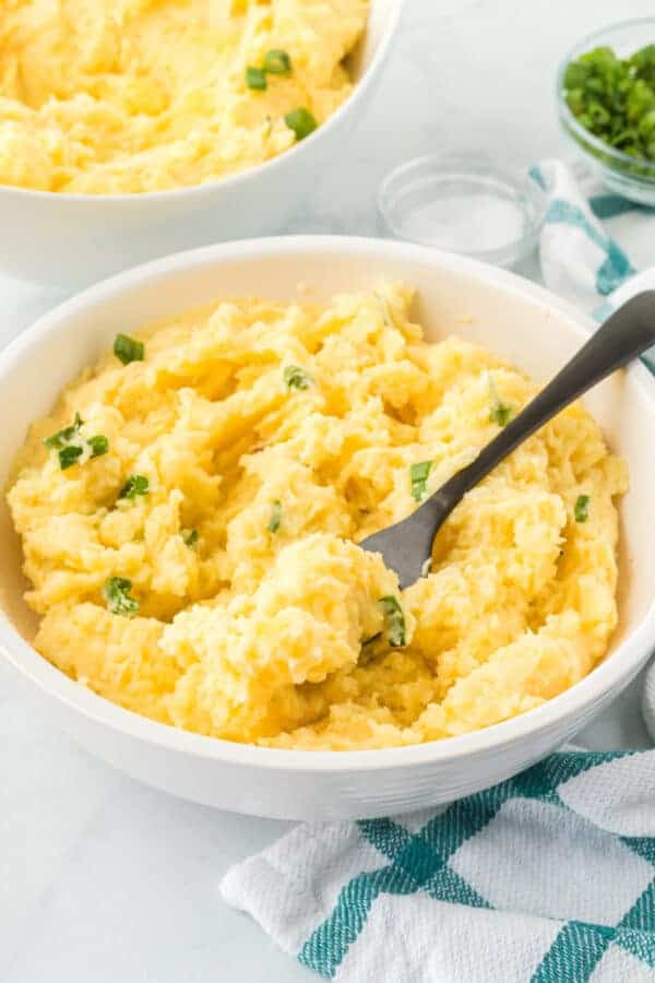 Cheesy Ninja Foodi Mashed Potatoes - Boots & Hooves Homestead