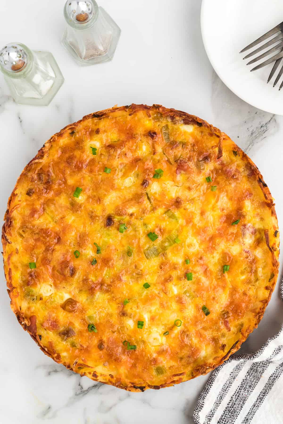 Hash Brown Crust Quiche with Bacon - Boots & Hooves Homestead